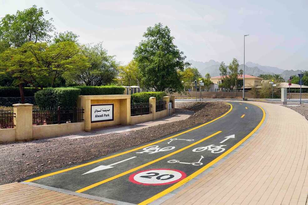 RTA constructs 4.5 km of bike and e-scooter tracks in Hatta - Emirati Times