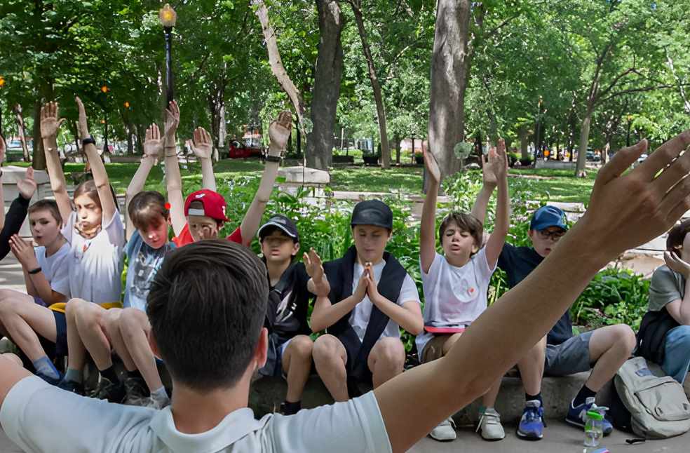 The 2-hr nature boost for children’s well-being