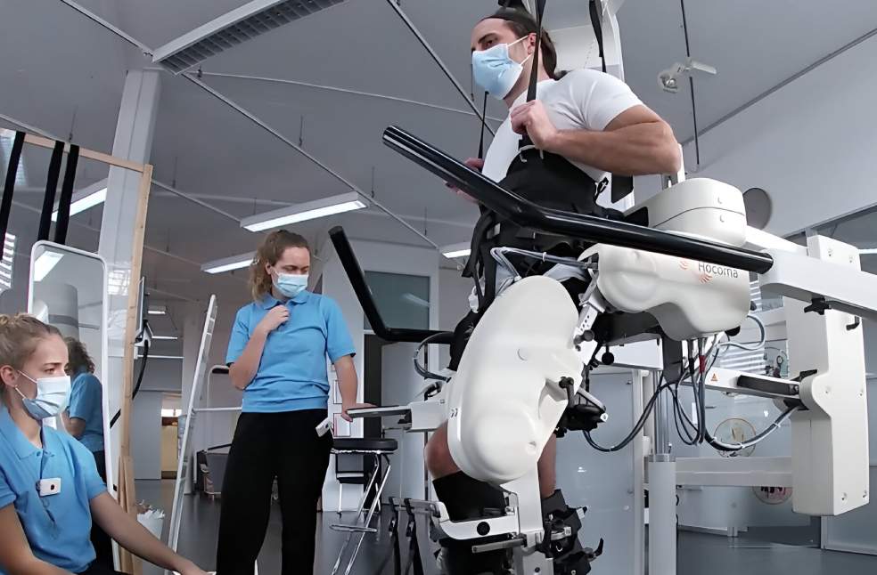 Robotics boost mobility for spinal cord injury patients - Emirati Times