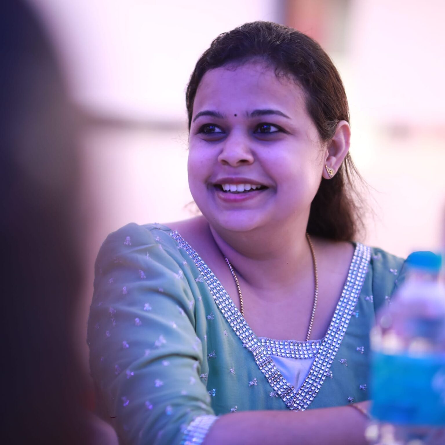 Wings of pride: The story behind the UAE’s Golden Falcon - Emirati Times